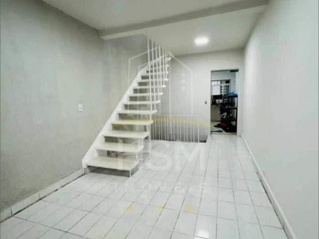 VENDE SOBRADO NO PLANALTO