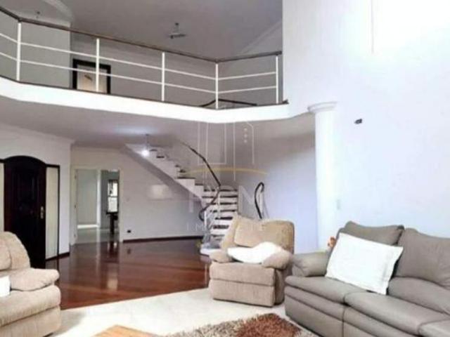 Vende Sobrado Alto Padrão com Piscina – 495m² – Bairro Campestre – Santo André/SP