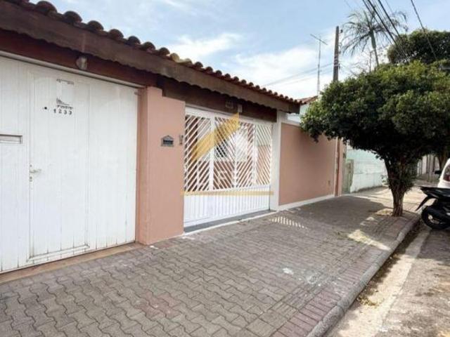 Vendem se duas casas no bairro Cidade Nova I, em Indaiatuba
