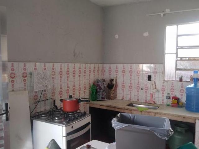 VENDO TERRENO COM DUAS CASAS DE DOIS DORMITORIOS NO CAPÃO REDONDO VI833