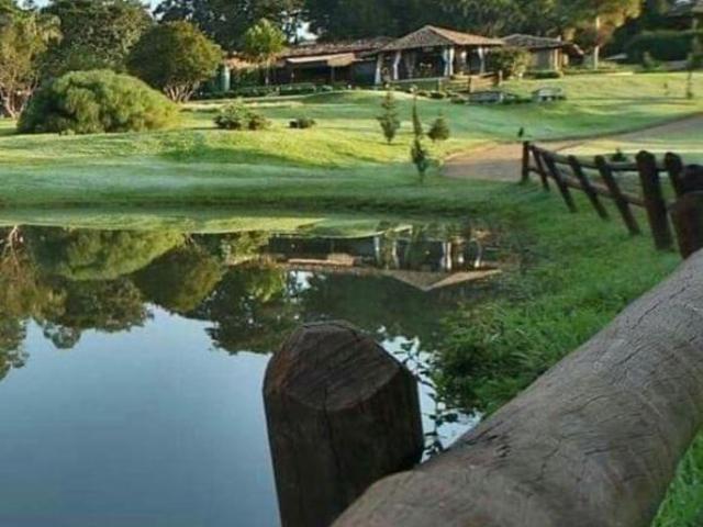 Vendo Terreno de 1.000m² em condomínio fechado – Mairinque/SP