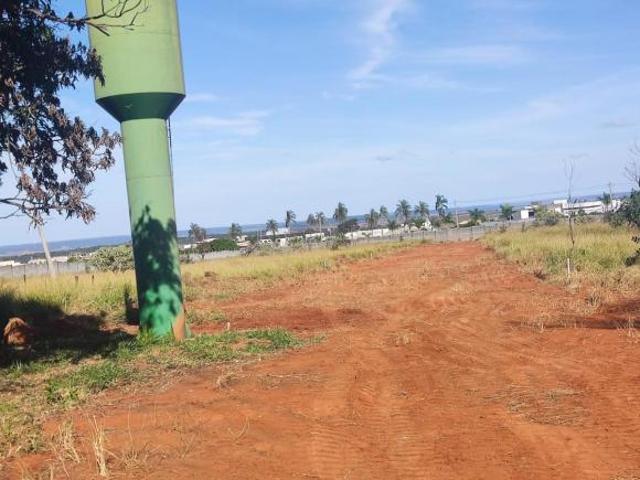 VENDO TERRENO DE 2.7 HECTARES NO CHIFRUDO P/ FAZER CONDOMÍNIO E FATURAR MUITO!