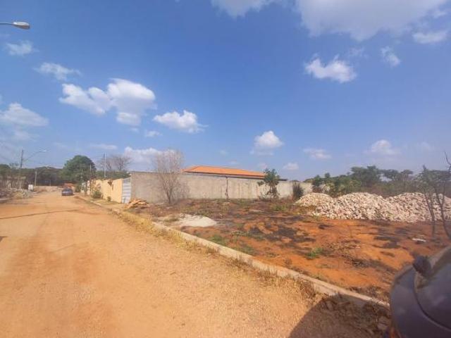 VENDO terreno de 668m² no Condomínio Residencial Quinta das Orquídeas TORORÓ