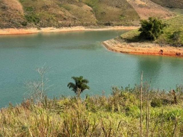 Vendo Terreno em Igaratá 976m² com Vista para a Represa