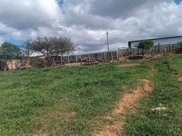 VENDO TERRENO 900m² EM SAO JOAO DEL REI 4299
