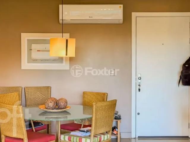 Vendo Ótimo apartamento 2 quartos 2 garagens com 69m² privativos no Bairro Santa Cecilia!