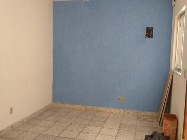 VENDO TROCO SOBRADO COM SUITE 4 VAGAS CAPÃO REDONDO VI257
