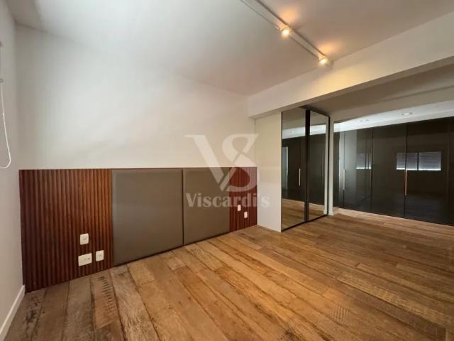 Vendo / alugo APTO alto padrão, três suítes e quatro vagas de garagem e localização privilegiada