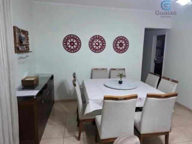 Vendo amplo apartamento de 3 dormitórios e suíte a uma quadra da praia da Aparec