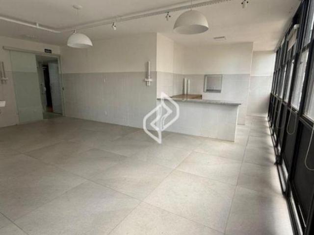 Vendo andar inteiro reformado setor comercial sul