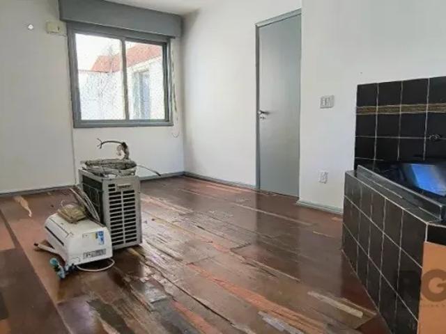 Vendo apartamento 01 dormitório no Bairro Centro Histórico de Porto Alegre