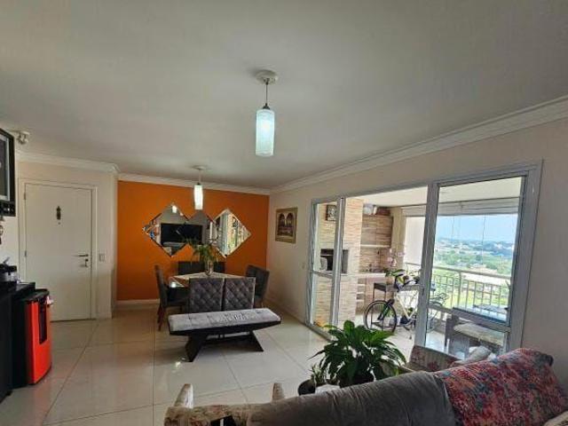 Vendo apartamento 122 m2 no condominio Club Collina