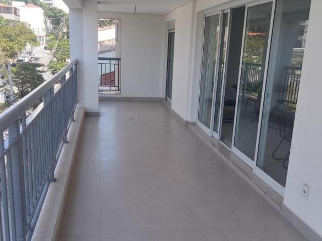 vendo apartamento 183 m² 4 dormitórios, 2 suítes, 4 vagas 1 depósito