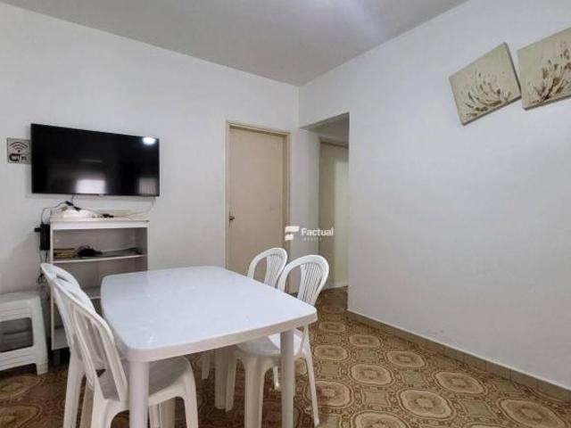 Vendo apartamento 2 quartos na Praia da Pitangueiras – Guarujá / SP