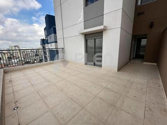 Vendo Apartamento tipo Garden com 122m² totais 84m² de apto + 38m² de quintal à 100 metros do Met