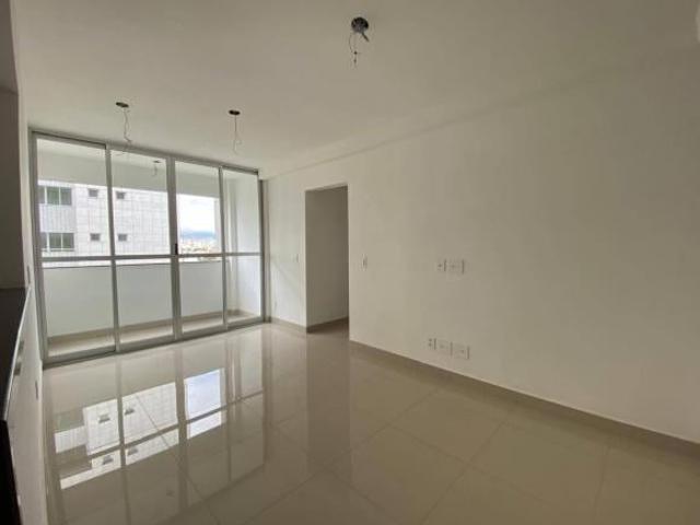 Vendo apartamento três quartos e duas vagas Bairro Carlos Prates/BH