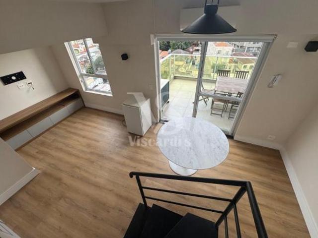 Vendo apartamento tríplex, com uma suíte e uma vaga de garagem, Perdizes, São Paulo SP