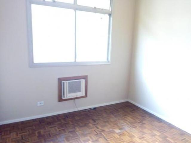 Vendo Apartamento Amplo reformado no Gonzaga
