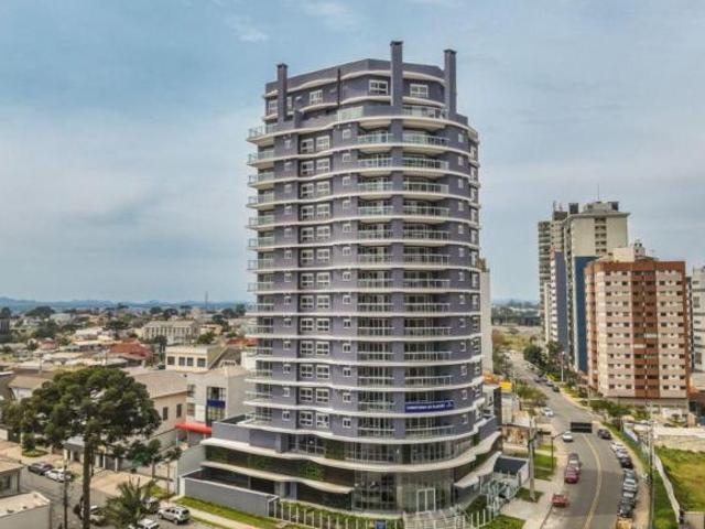 Vendo Apartamento com3 Suítes no Cristo Rei