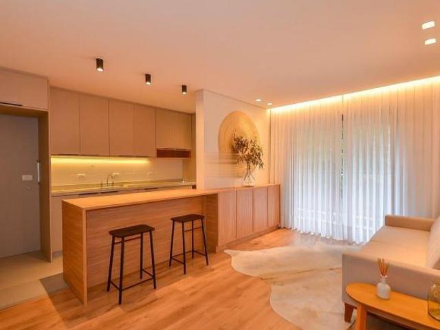 Vendo Apartamento com 3 quartos e 98 m² à venda em Juvevê