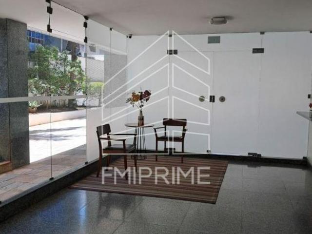 VENDO APARTAMENTO COM 3 QUARTOS, E SUITE E VAGA AV ANGÉLICA