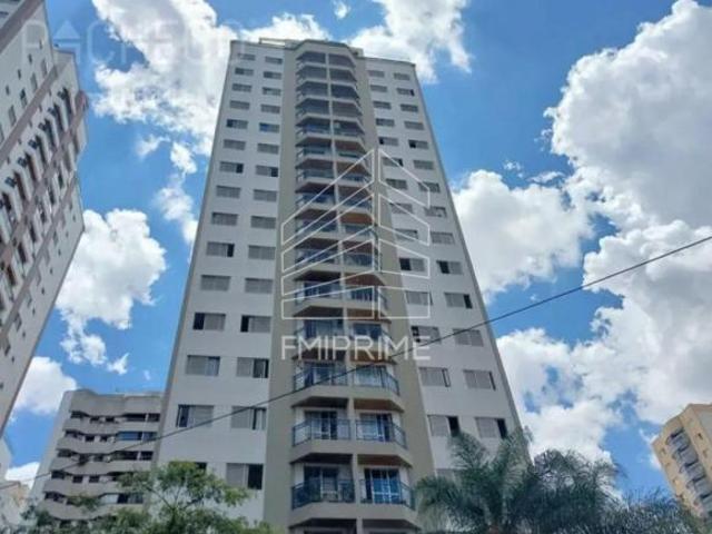 VENDO APARTAMENTO COM 3 QUARTOS 2 BANHEIROS E VAGA