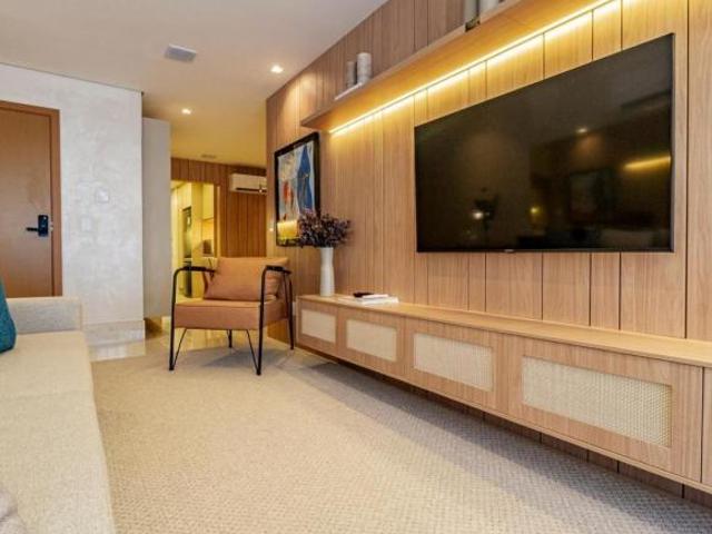 VENDO APARTAMENTO COM 03 QUARTOS DE LUXO NO NOROESTE VAZADO FINO ACABAMENTO 98150 8787