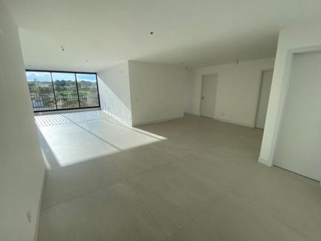 VENDO APARTAMENTO COM 04 SUÍTES NO NOROESTE VAZADO VISTA SCHOW 04 GVAGAS CONFERIR. 98150 8787
