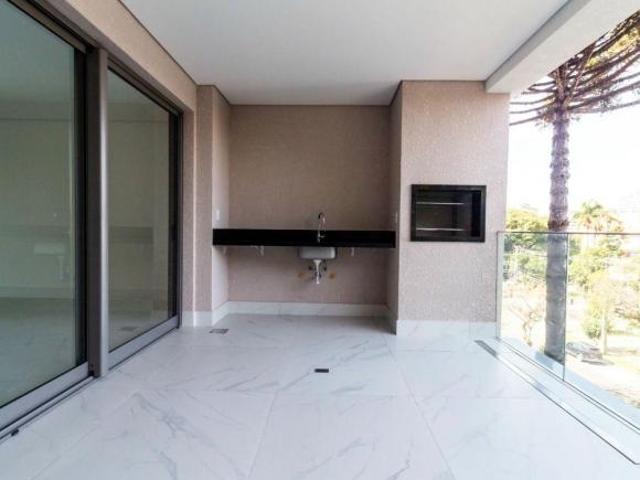 Vendo Apartamento com 154 m² e 3 quartos à venda em Alto da Glória