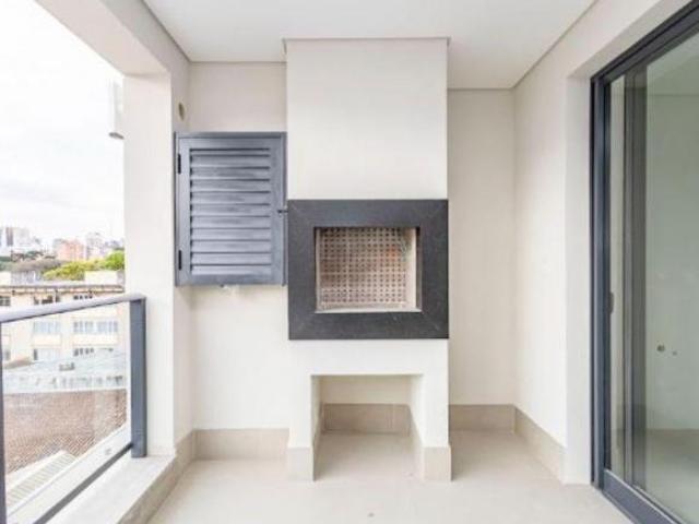 Vendo Apartamento com 2 Suítes de 87 m² com 2 quartos à venda em Água Verde