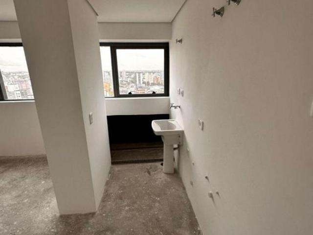 Vendo Apartamento com 33 m² e 1 quarto à venda em Rebouças