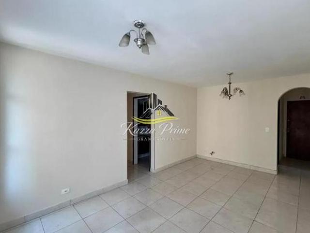 Vendo apartamento com 79m2 3 quartos, 1 suíte, 3 banheiros, 1 vaga Jd. Marajoara