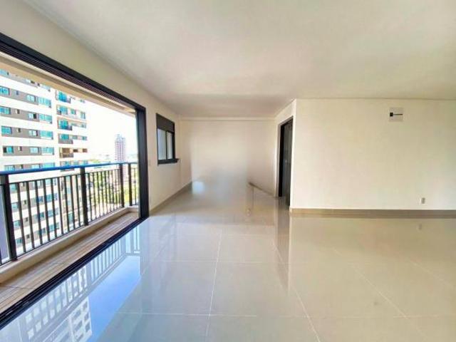 Vendo apartamento de 177 m² com 3 suítes e 3 vagas de garagem no Lumina Marista Apartamento com 3 Qu