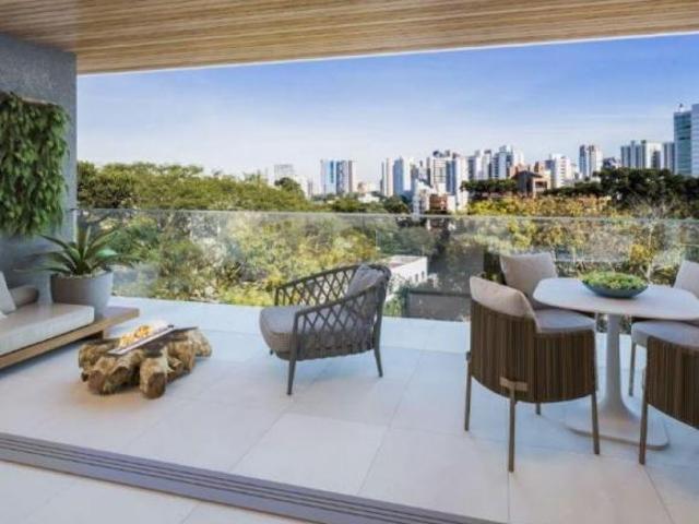 Vendo Apartamento de 190 m² com 3 quartos à venda no Cabral