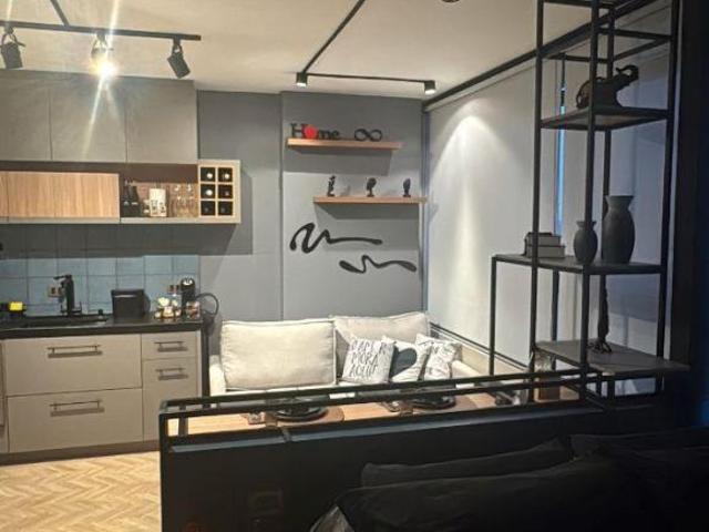 Vendo Apartamento de 26 m² com 1 quarto à venda no Centro
