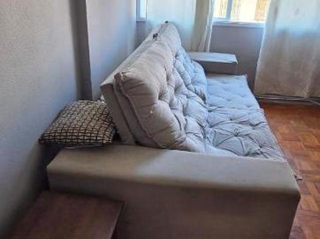Vendo Apartamento de 2 dormitórios na quadra da praia do José Menino em Santos