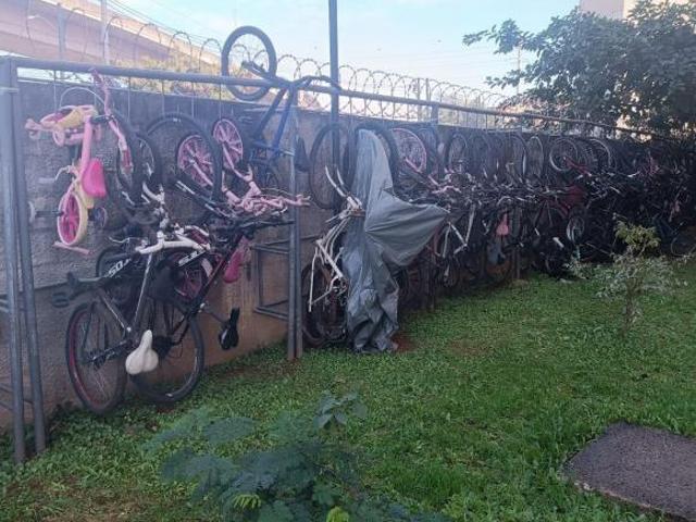 VENDO APARTAMENTO DOIS DORMITORIOS TERMINAL GUIDO CALOI VI1088