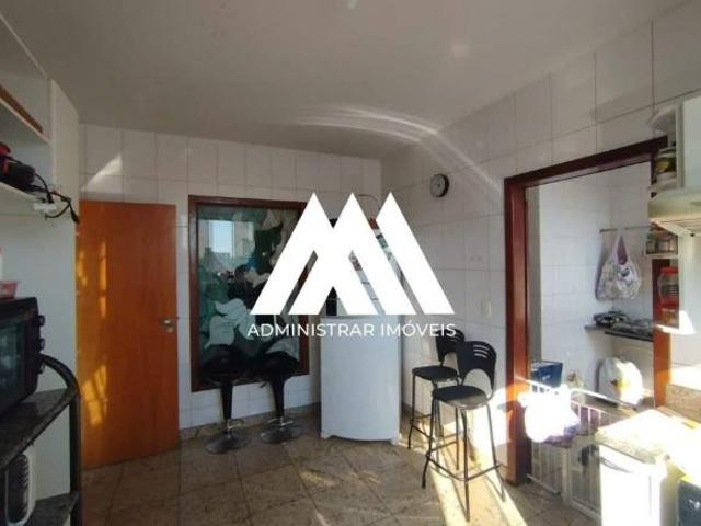 Vendo apartamento em Itaúna com excelente localização!