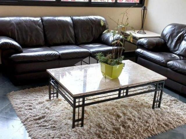 Vendo Apartamento em Santa Teresinha com 3 dormitórios e 2 vagas de garagem