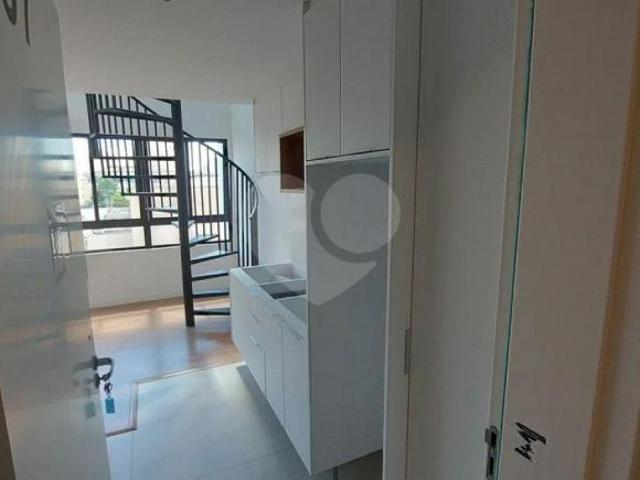 Vendo Apartamento Loft com 37 m² e 1 quarto à venda em Rebouças