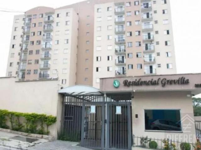 Vendo Apartamento na Vila Curuça 2 quartos e varanda zona leste SP