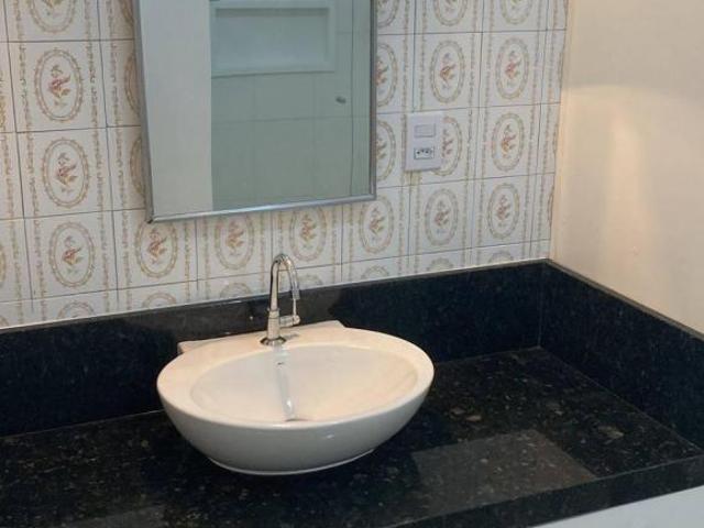 Vendo apartamento na Sta. Cecília, 37m2,1 dormitório, área de serviço