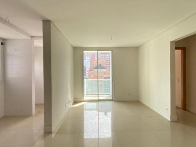 Vendo Apartamento no Bigorrilho com 3 Quartos e Suíte
