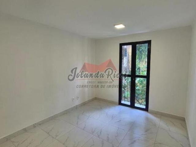 VENDO APARTAMENTO NO BOSQUE DOS EUCALIPTOS