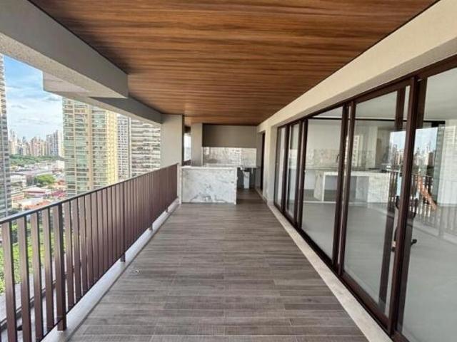 Vendo Apartamento no Deck 23 no Setor Bueno GO