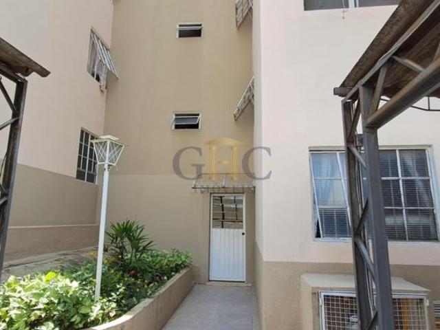 VENDO APARTAMENTO NO EDIFÍCIO PERNAMBUCO EM SOROCABA NO JARDIM GUADALAJARA SOROCABA/SP Área constr