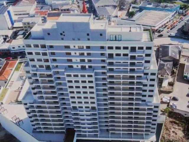 Vendo Apartamento no Portão com 2 Quartos