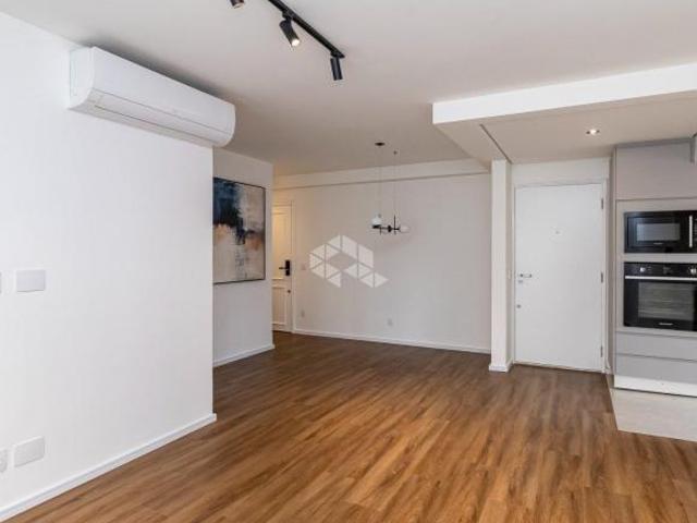 Vendo Apartamento reformado com 92m² na rua Dr Andrade Pertence na Vila Olimpia com 3 dormitórios