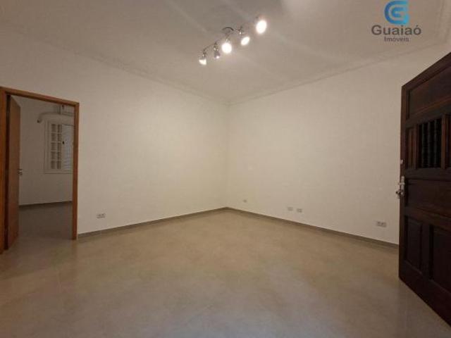 Vendo Apartamento reformado de 2 dormitórios no Boqueirão em Santos