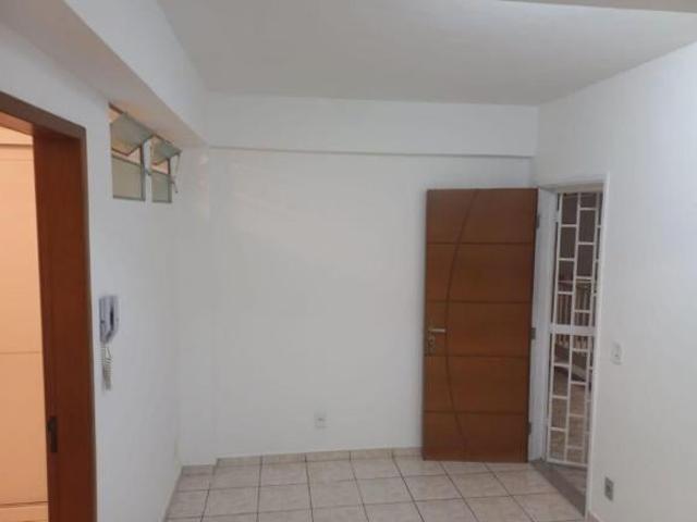 VENDO APTO NA SCLN 307